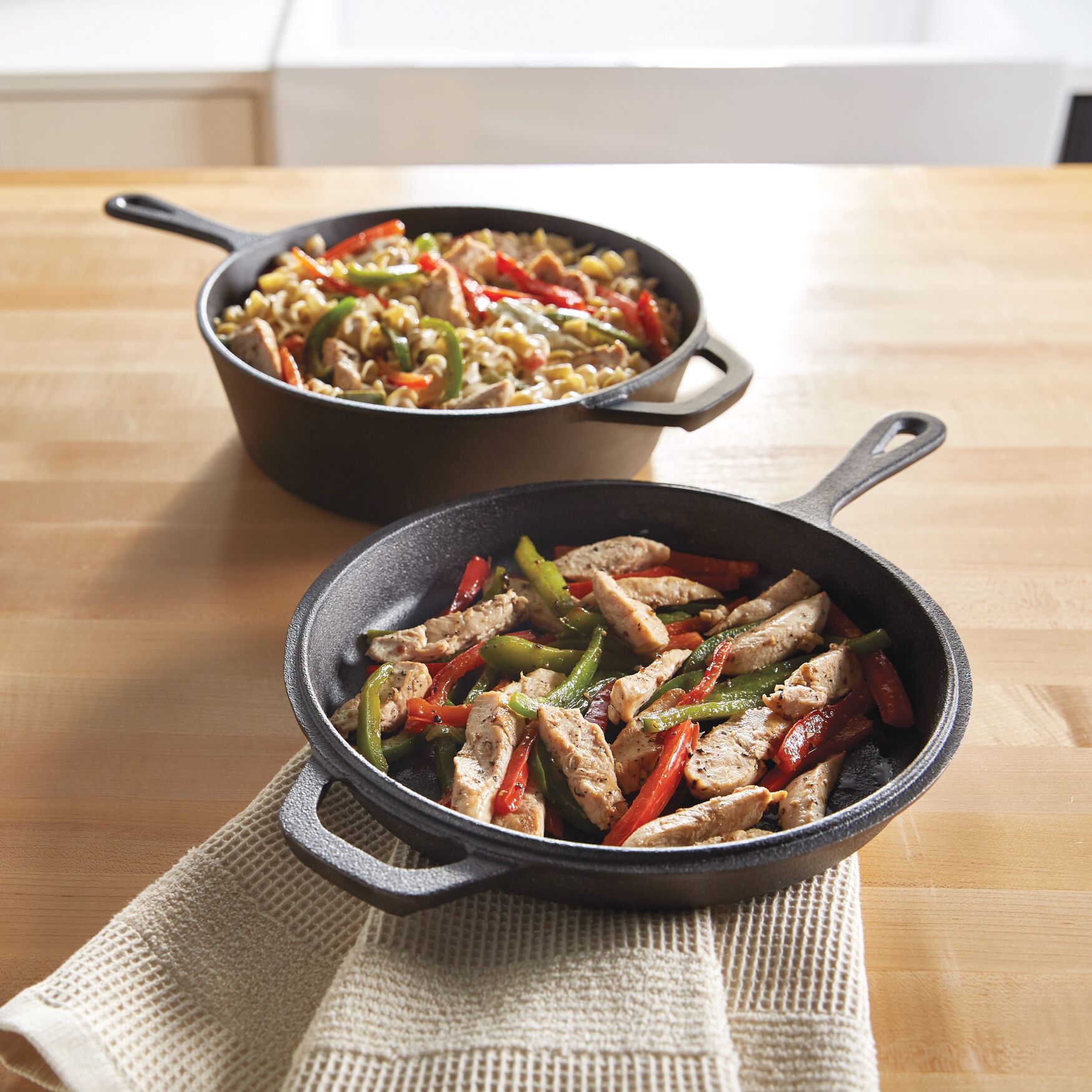 2-PC. Pre-seasoned Cast Iron Combo Cooker | ELOQUII
