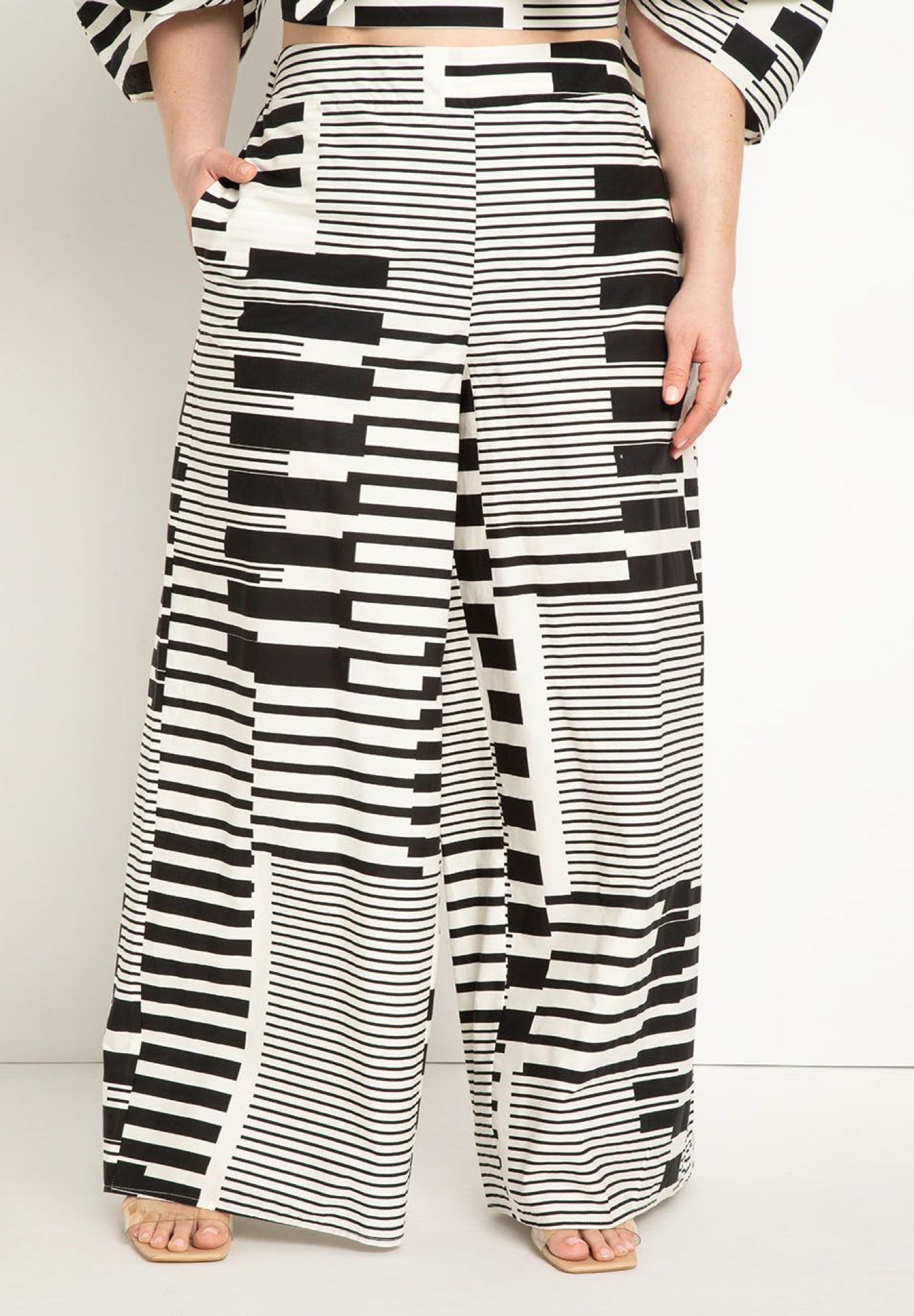 Chic Wide Leg Printed Pant - Easy Fit, 4475991 | ELOQUII